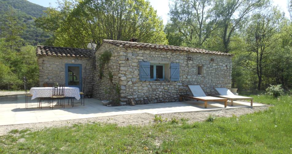 Le Cabanon du Toulourenc - Malaucène - Meublé et Gîte - Provence Guide